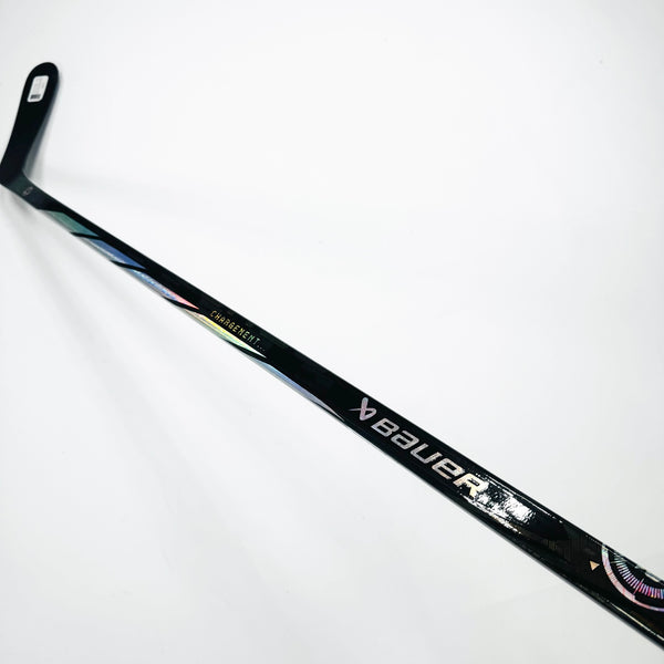 New Bauer Proto R-RH-87-P92-Grip – SIG Hockey